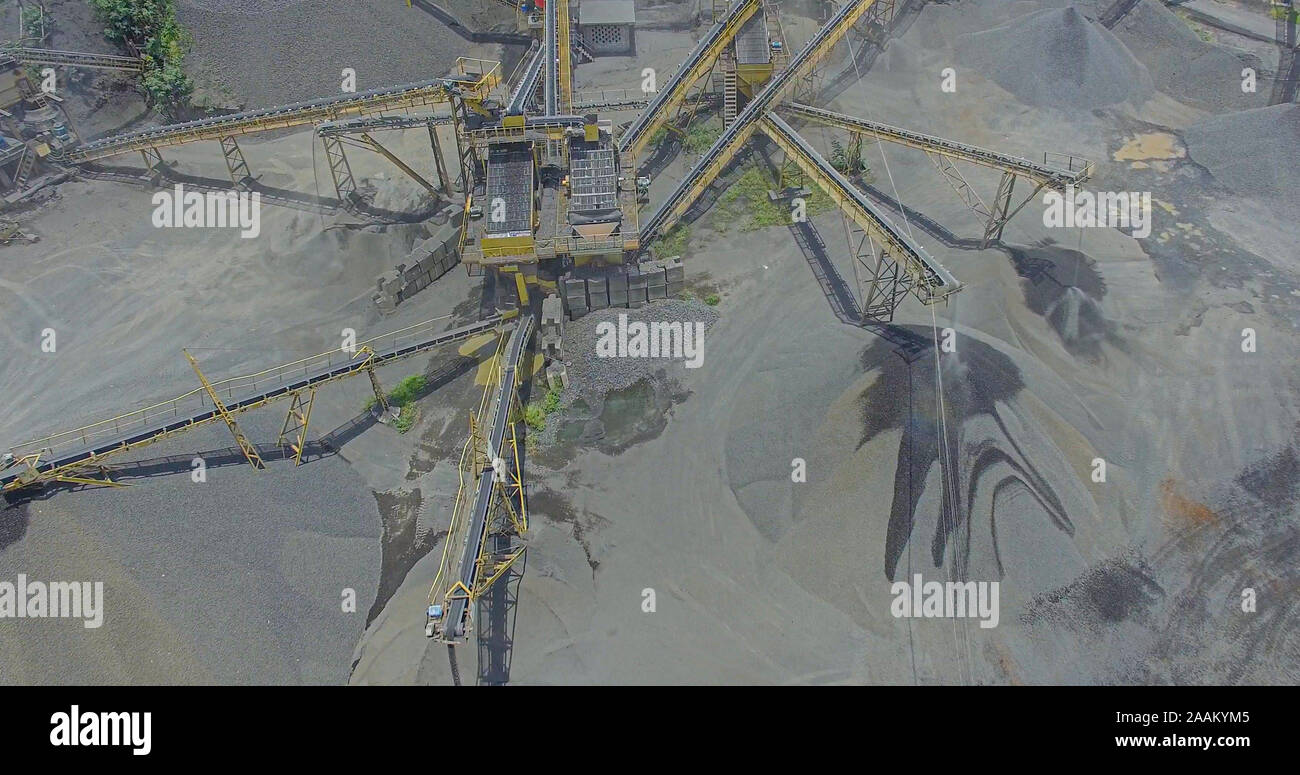 conveyor belt mine line rock transport Stock Photo - Alamy