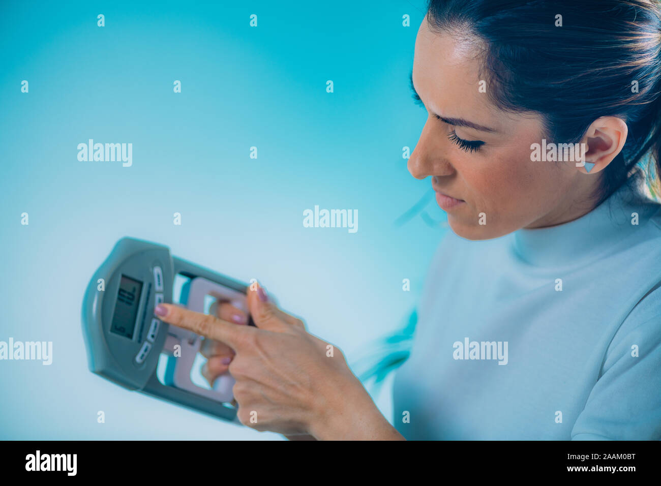 Hand dynamometer, static flexor power Stock Photo - Alamy