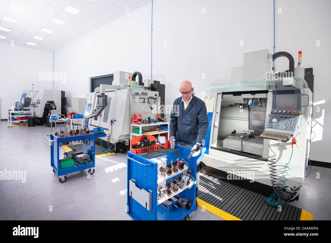 Medical operator hi-res stock photography and images - Alamy