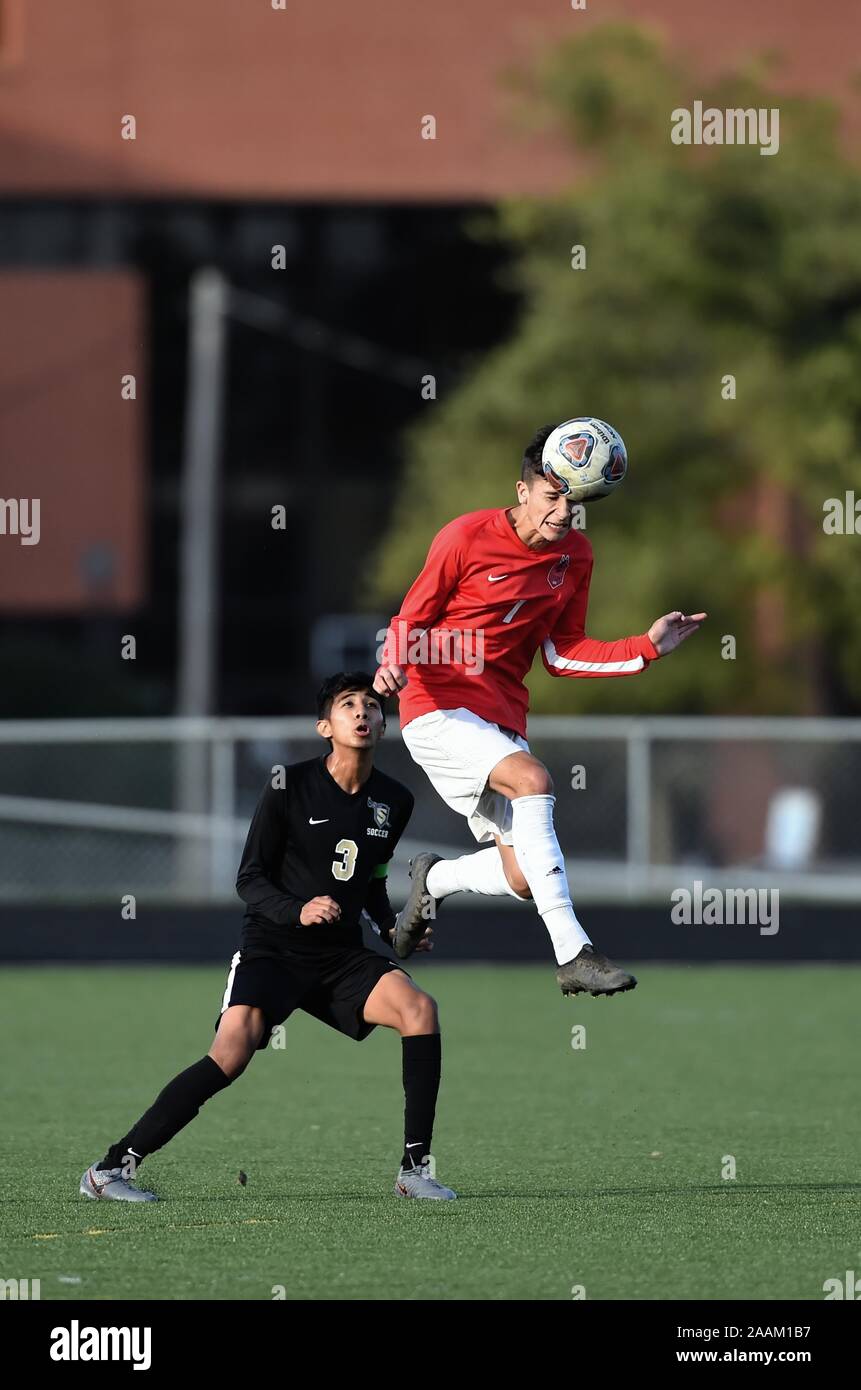 Soccer player football hi-res stock photography and images - Alamy