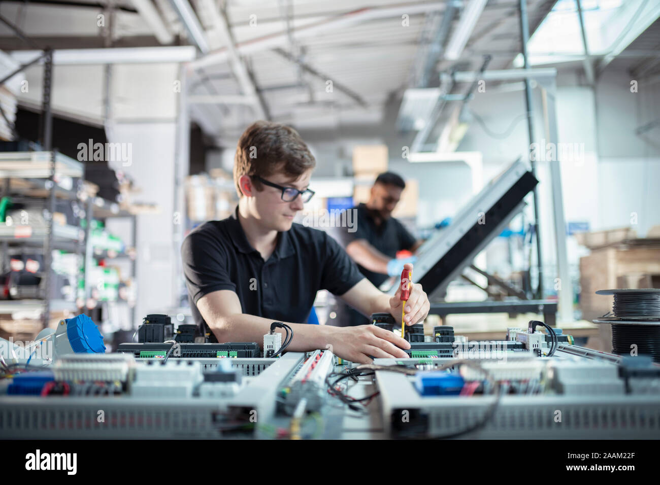 Electronics factory assembly hi-res stock photography and images - Alamy