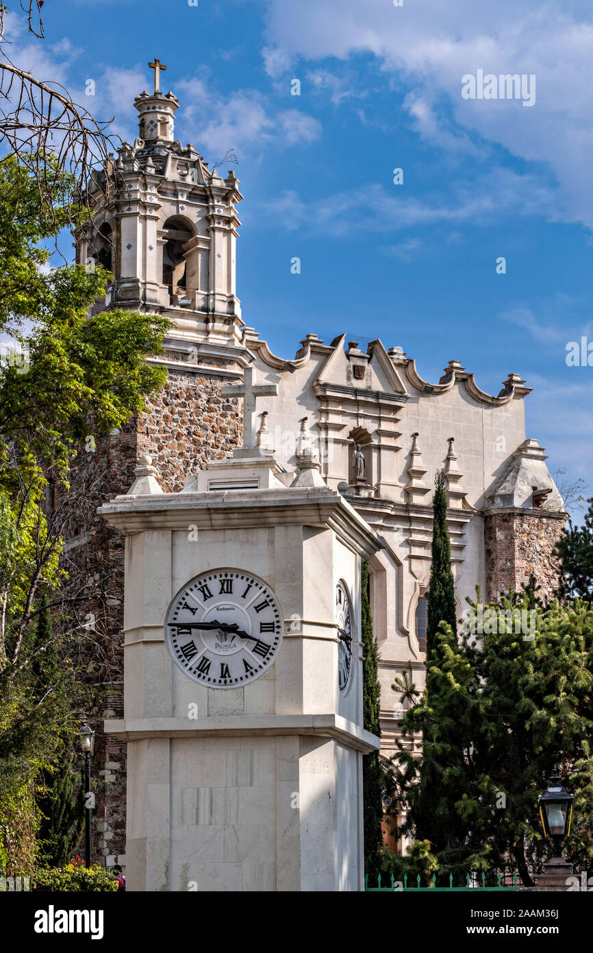 The Church and ex-monastery of San Francisco in Pachuca, Hidalgo State ...