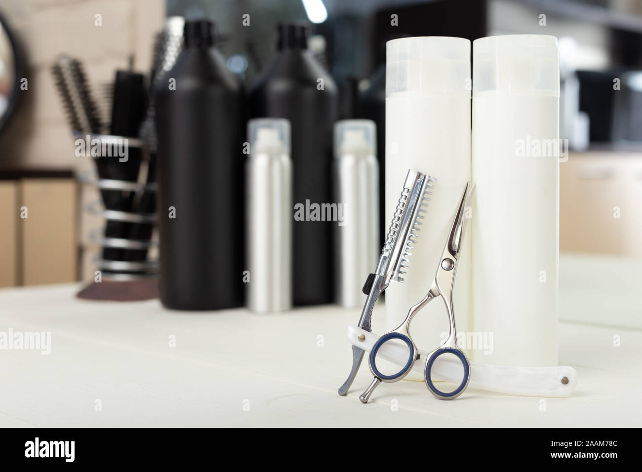Hairdressing equipment hi-res stock photography and images - Alamy