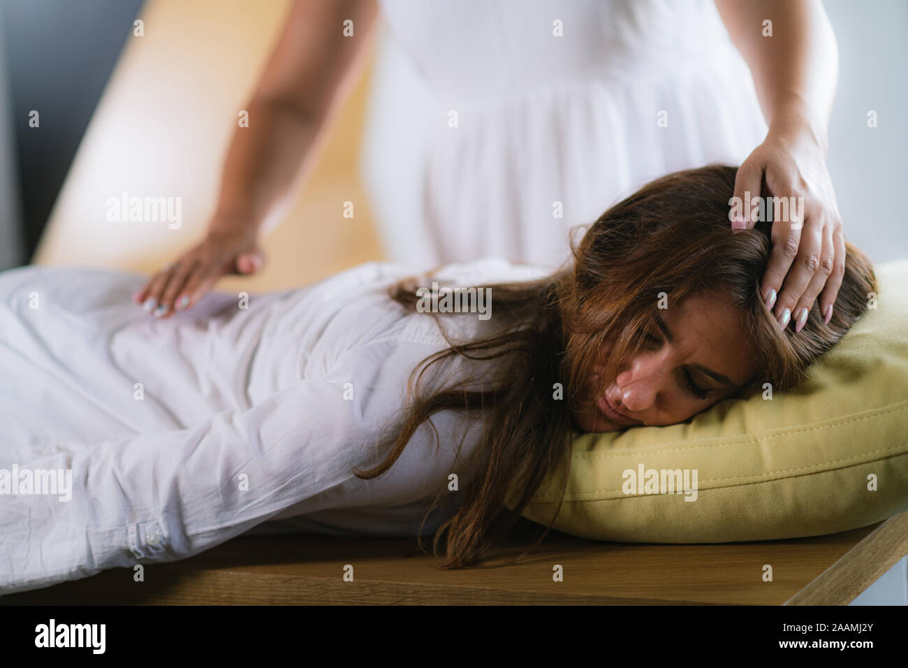 Back therapy hi-res stock photography and images - Alamy