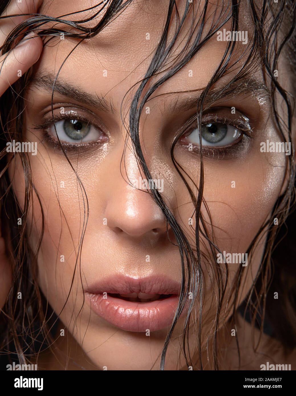 beauty shoot of a gorgeous female with glowing skin Stock Photo - Alamy