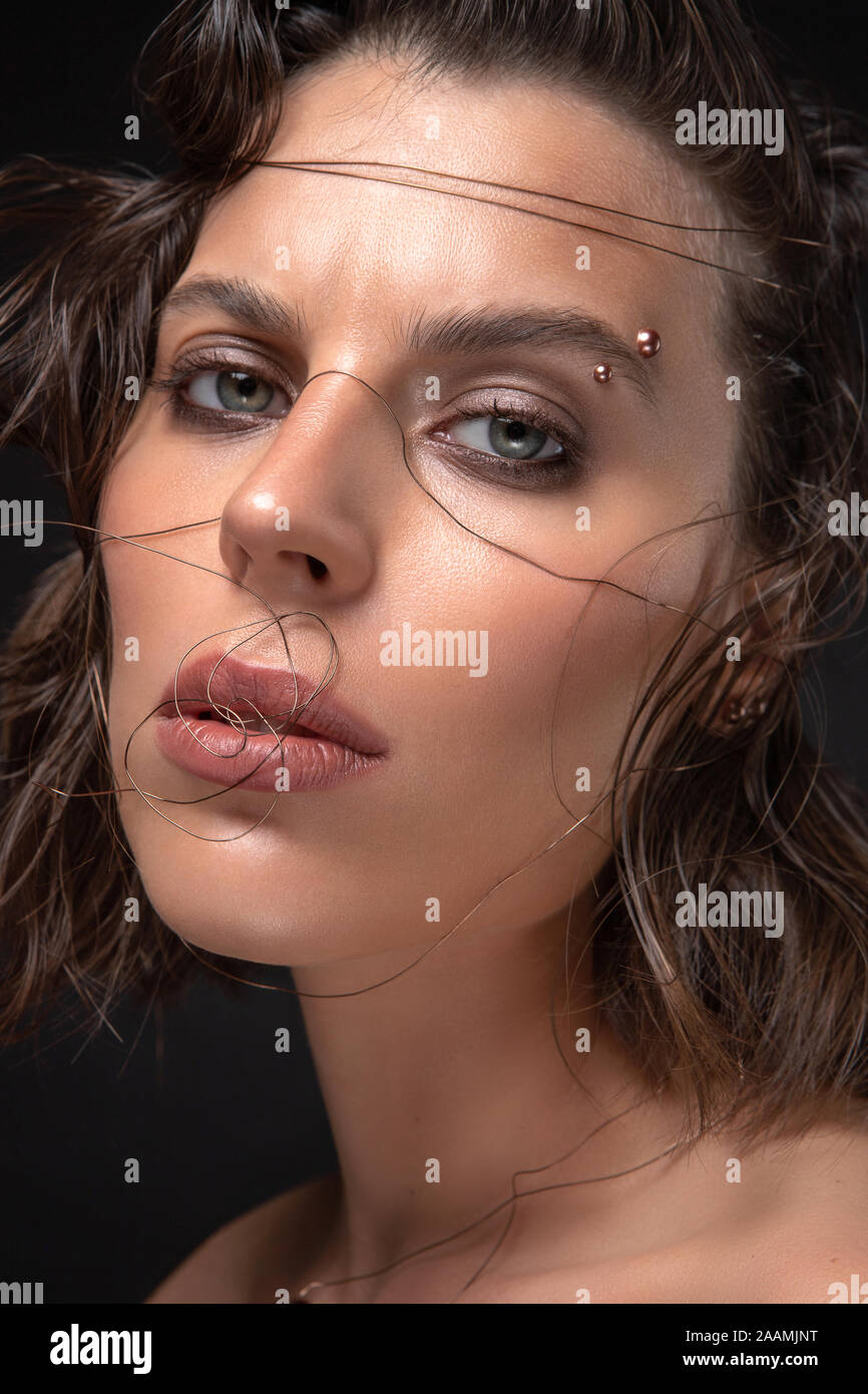 Beauty retouching hi-res stock photography and images - Alamy