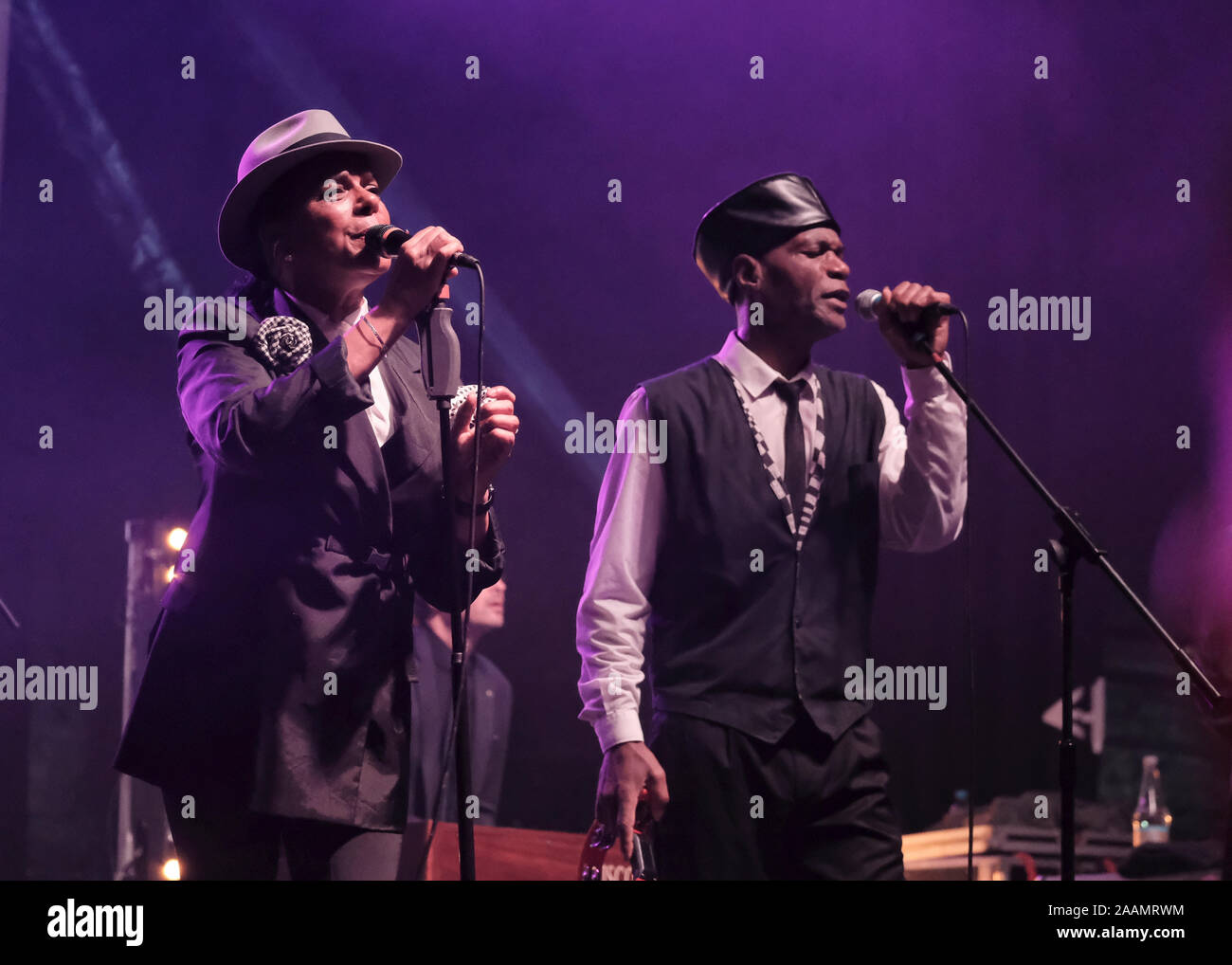 40th anniversary tour hi-res stock photography and images - Alamy