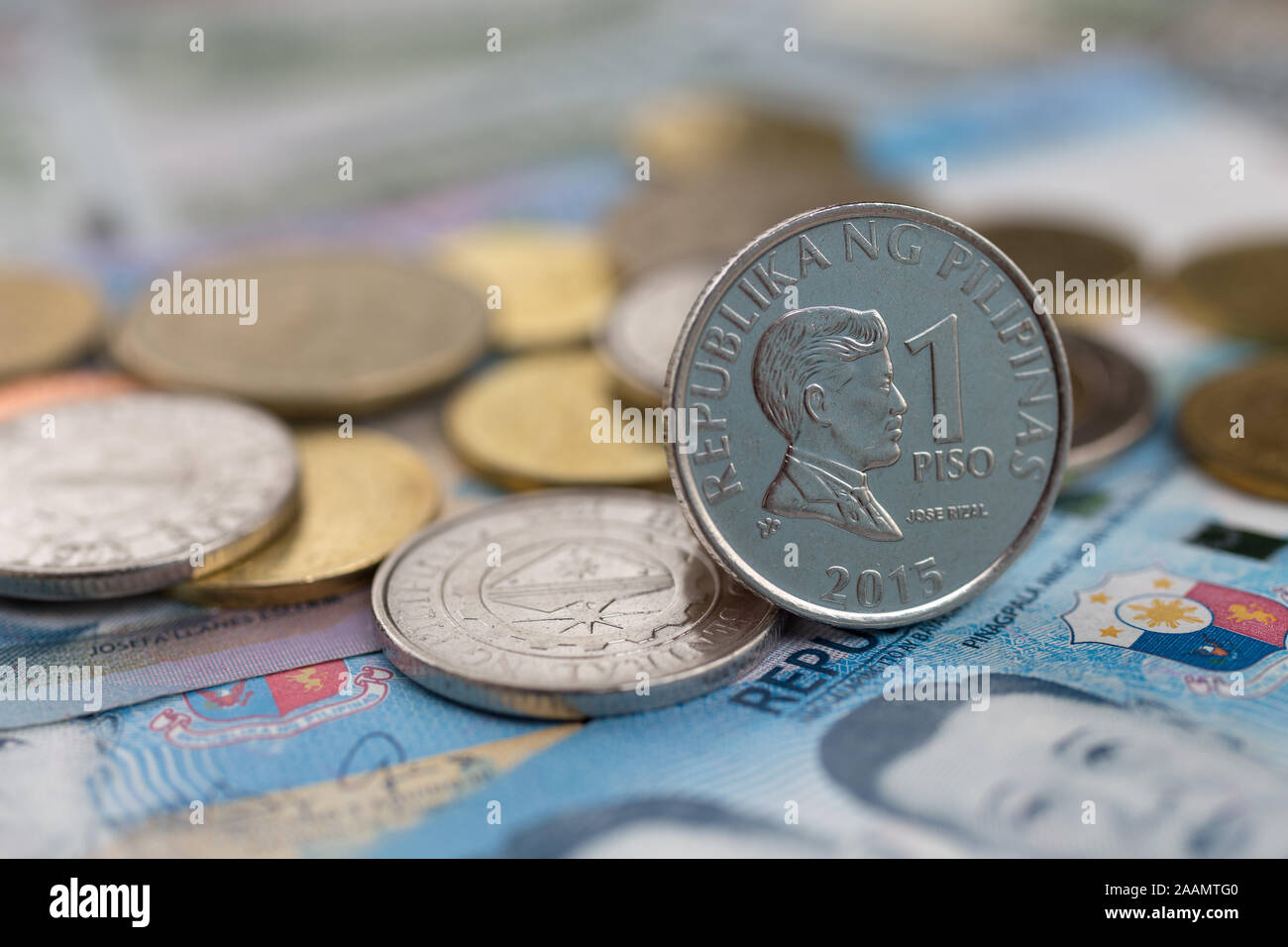 Philippine coins hi-res stock photography and images - Alamy