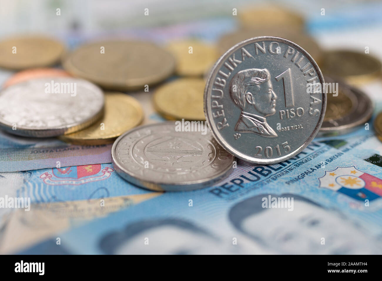 Philippine peso coins hi-res stock photography and images - Alamy