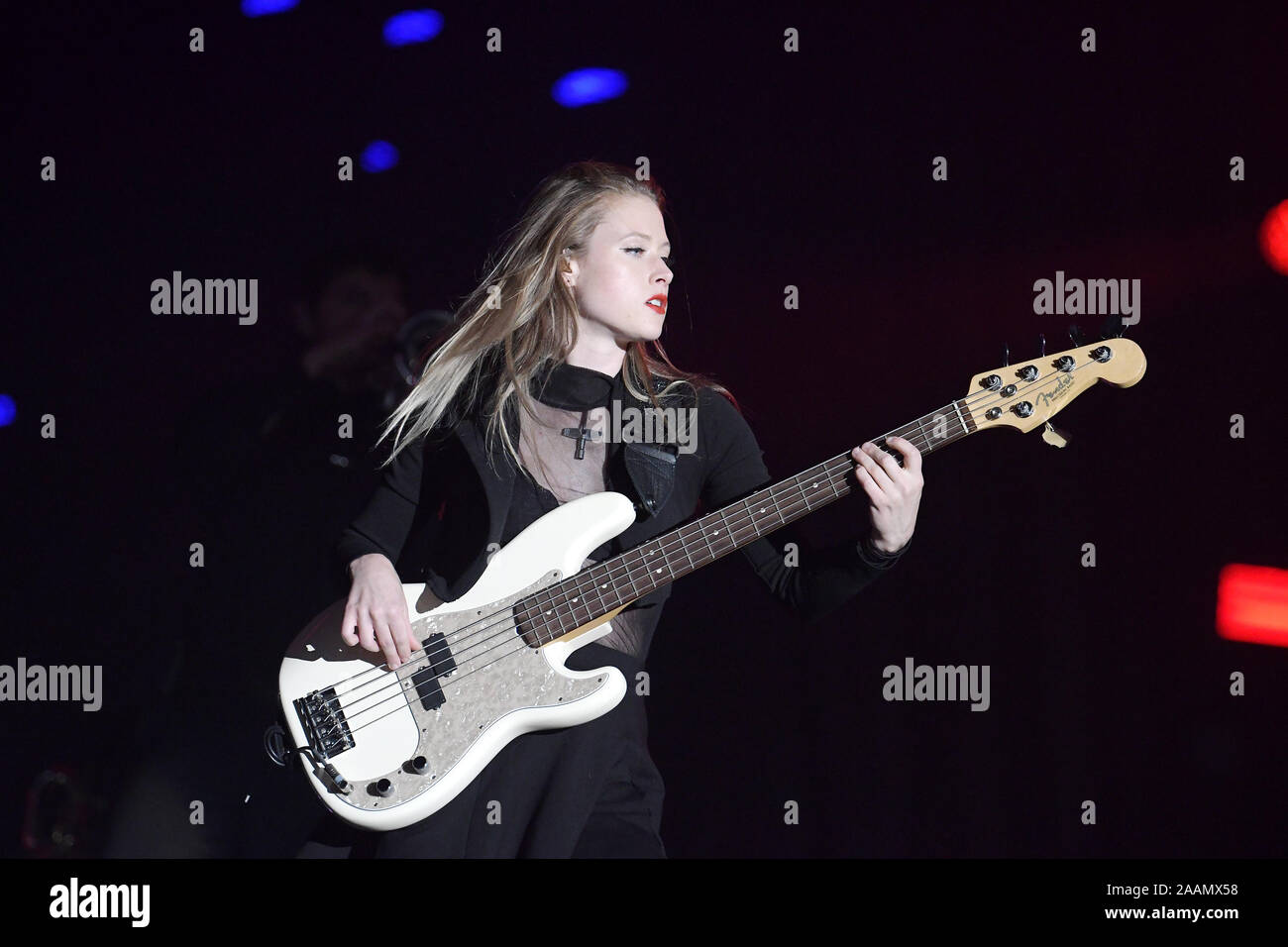 Bassist nicole row hi-res stock photography and images - Alamy