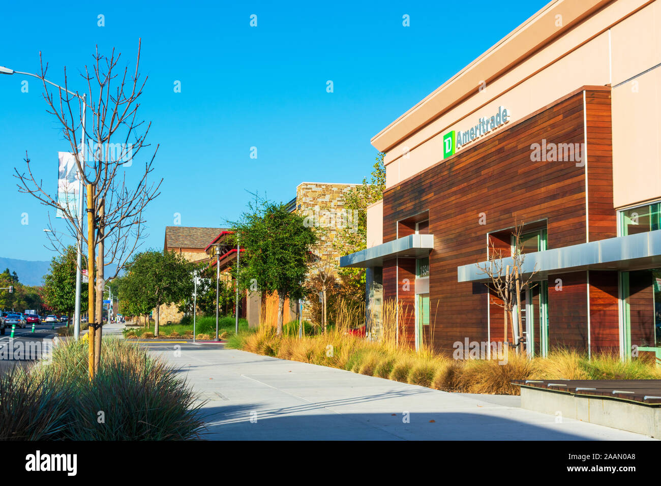 Td bank exterior hi-res stock photography and images - Alamy