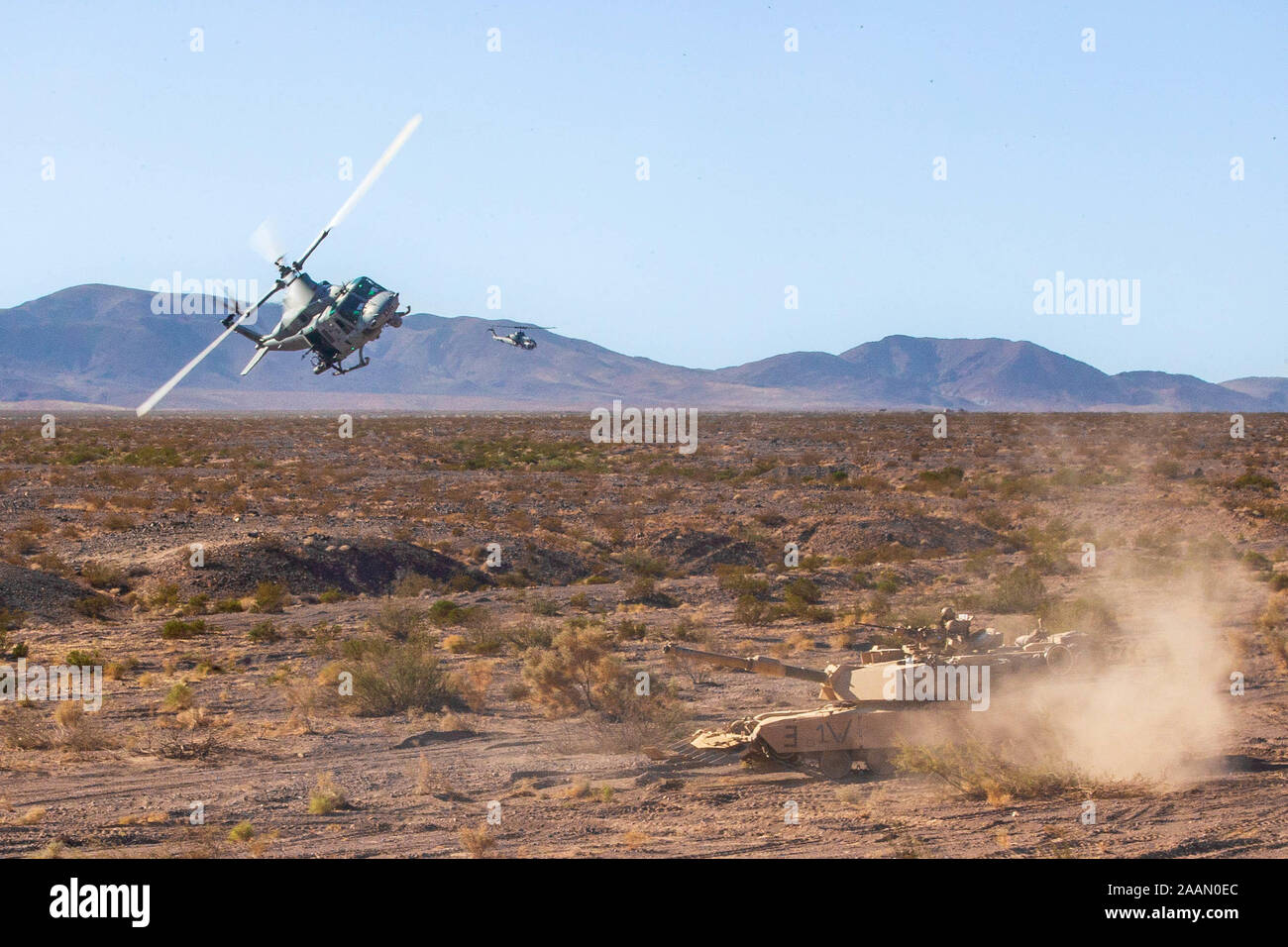 Tank and helicopter coordination hi-res stock photography and images ...