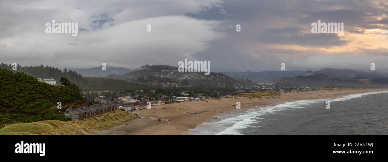 Aerial view oregon coast hi-res stock photography and images - Alamy