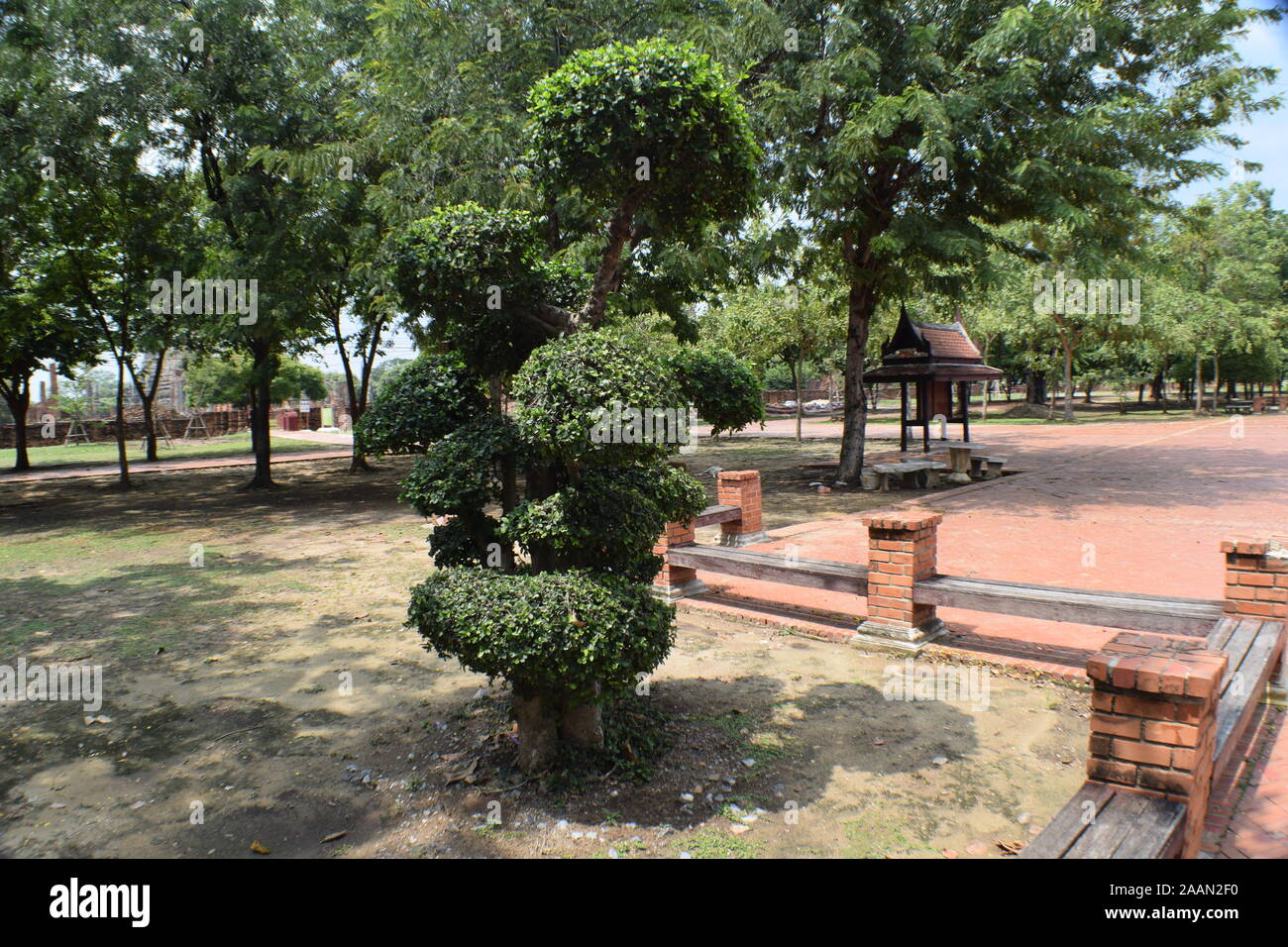 King Rama 1 Statue Ayutthaya Stock Photo - Alamy