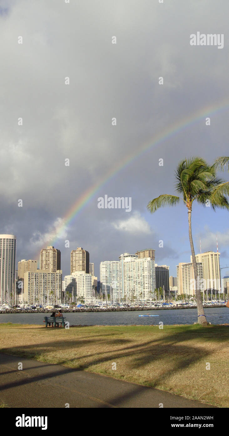Honolulu, Hawaii, USA - 10th June 2015 : View of Honolulu's skyline ...