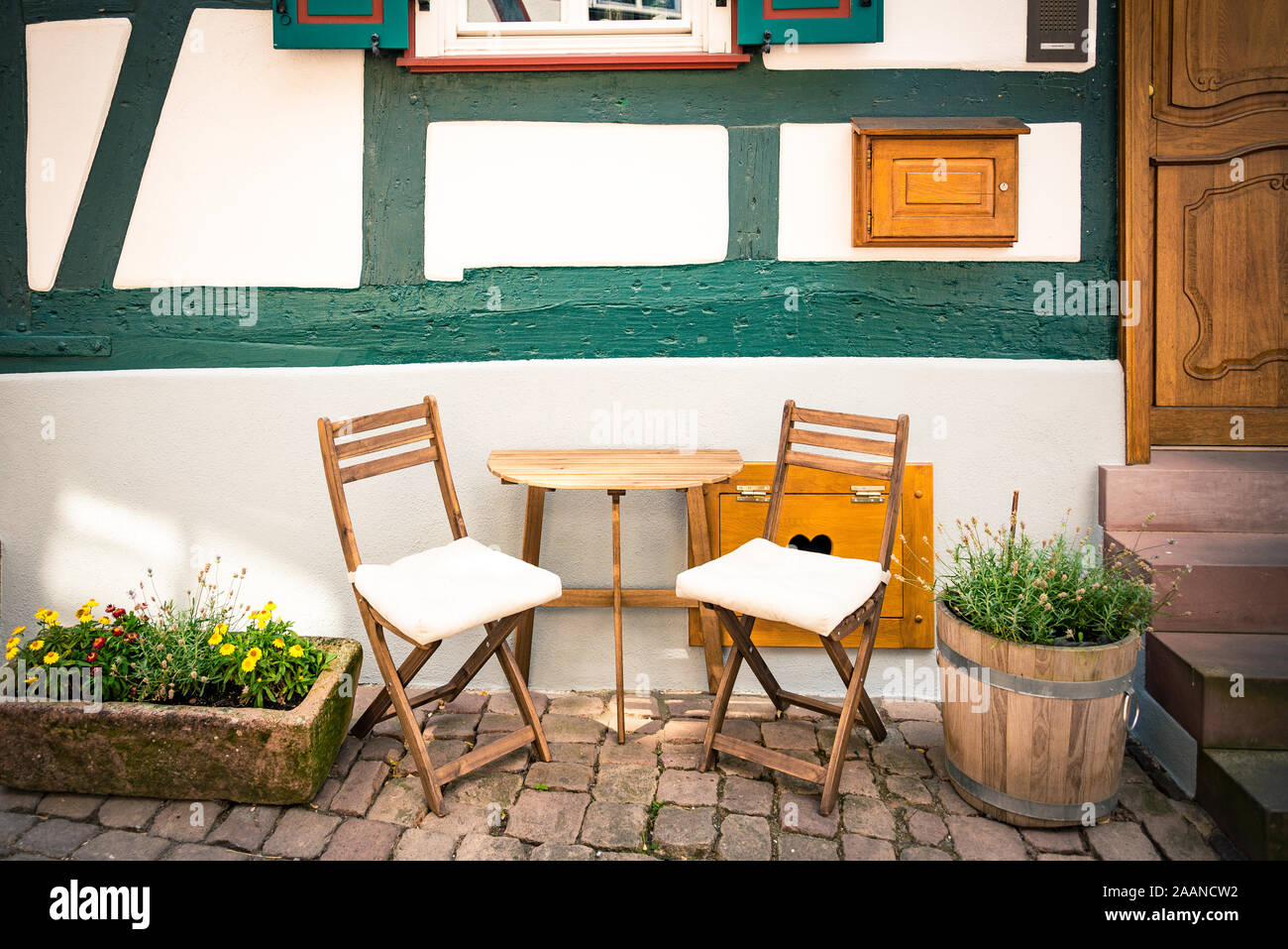 Traditional german wooden house hi-res stock photography and images - Alamy