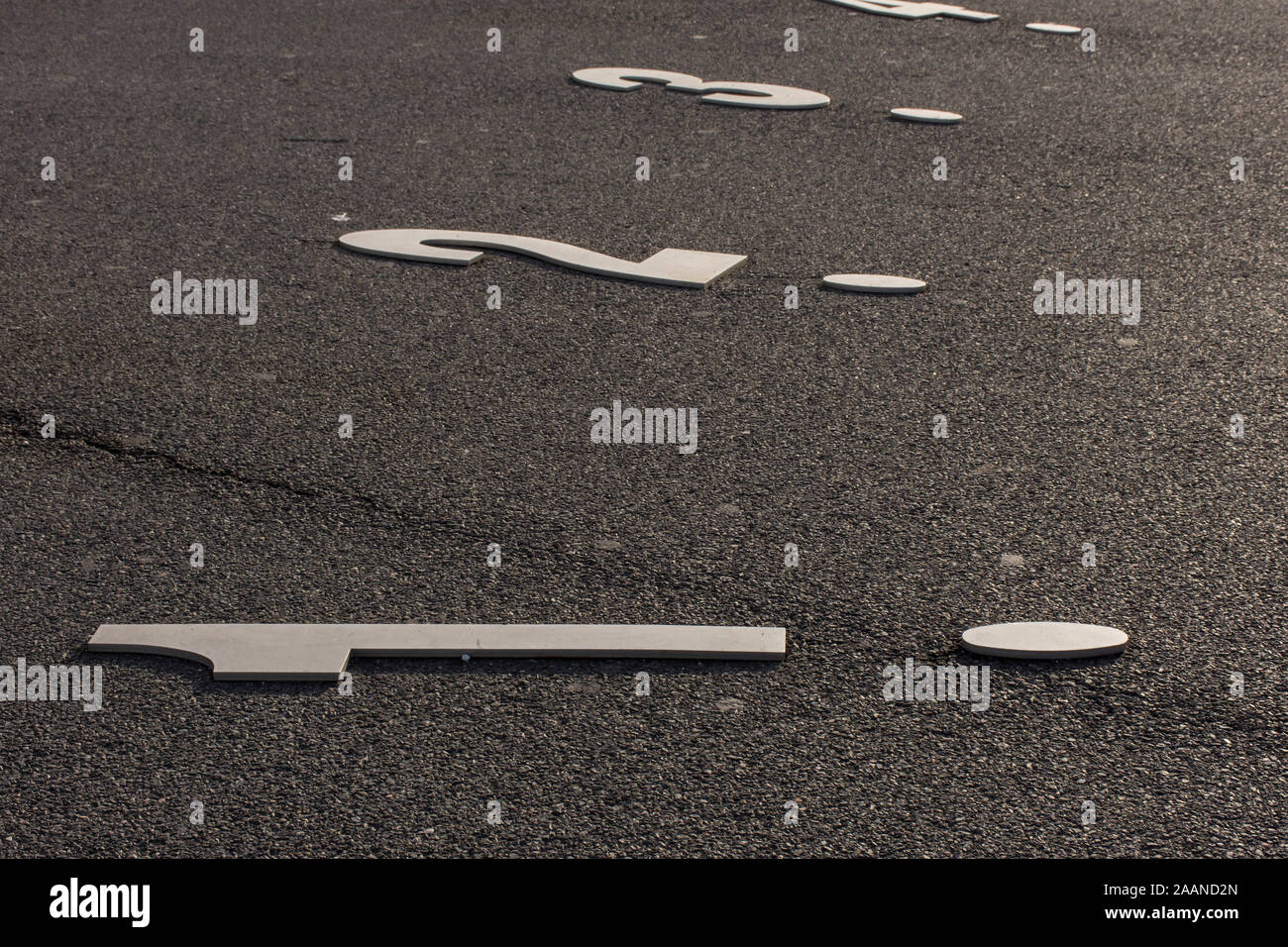 Large numbers on clock hi-res stock photography and images - Alamy