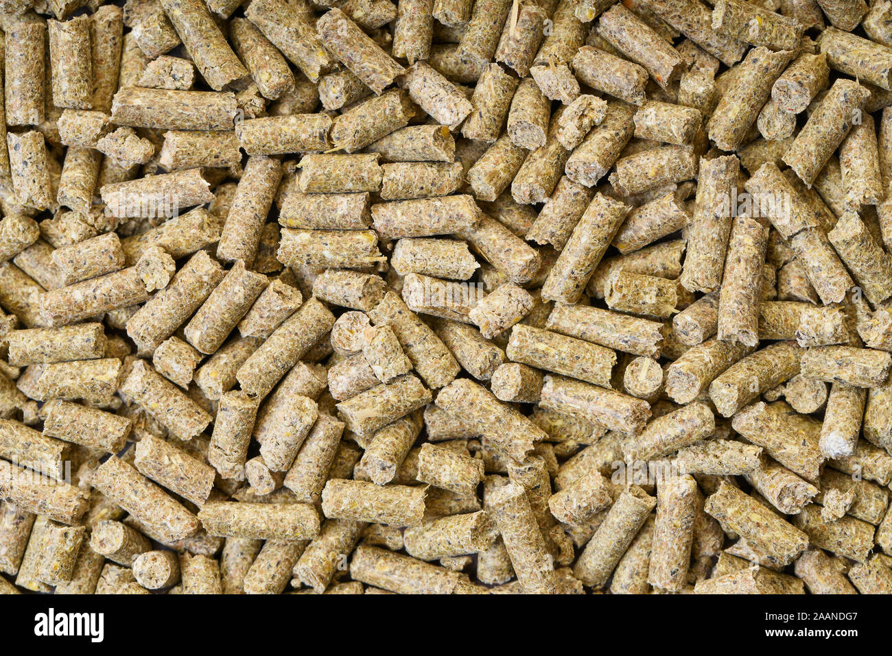 Animal feed texture hi-res stock photography and images - Alamy