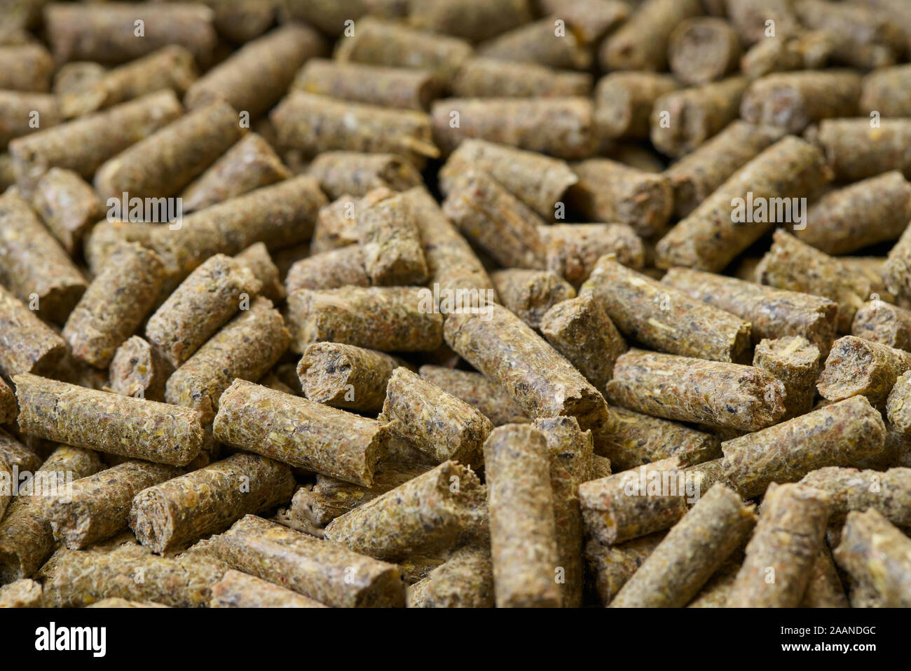 Animal feed texture hi-res stock photography and images - Alamy