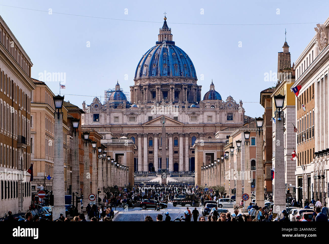 st peter's basilica view Stock Photo - Alamy