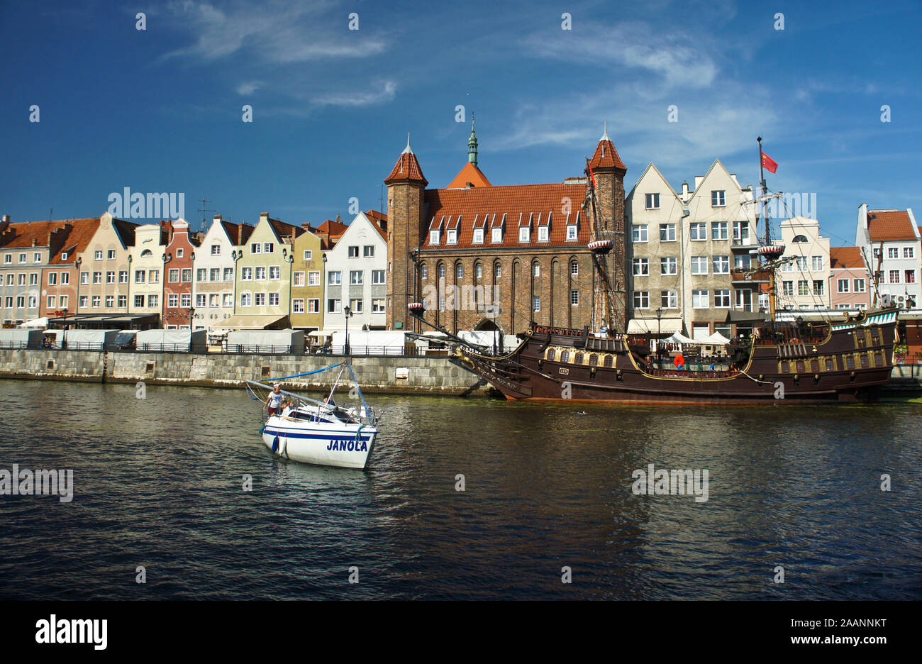 Architecture of the old town in Gdansk Stock Photo - Alamy