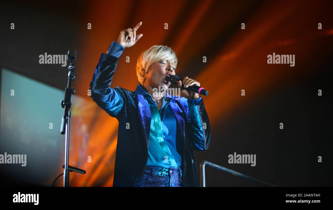 The singer Amii Stewart at the Griminelli & Friends concert Stock Photo ...