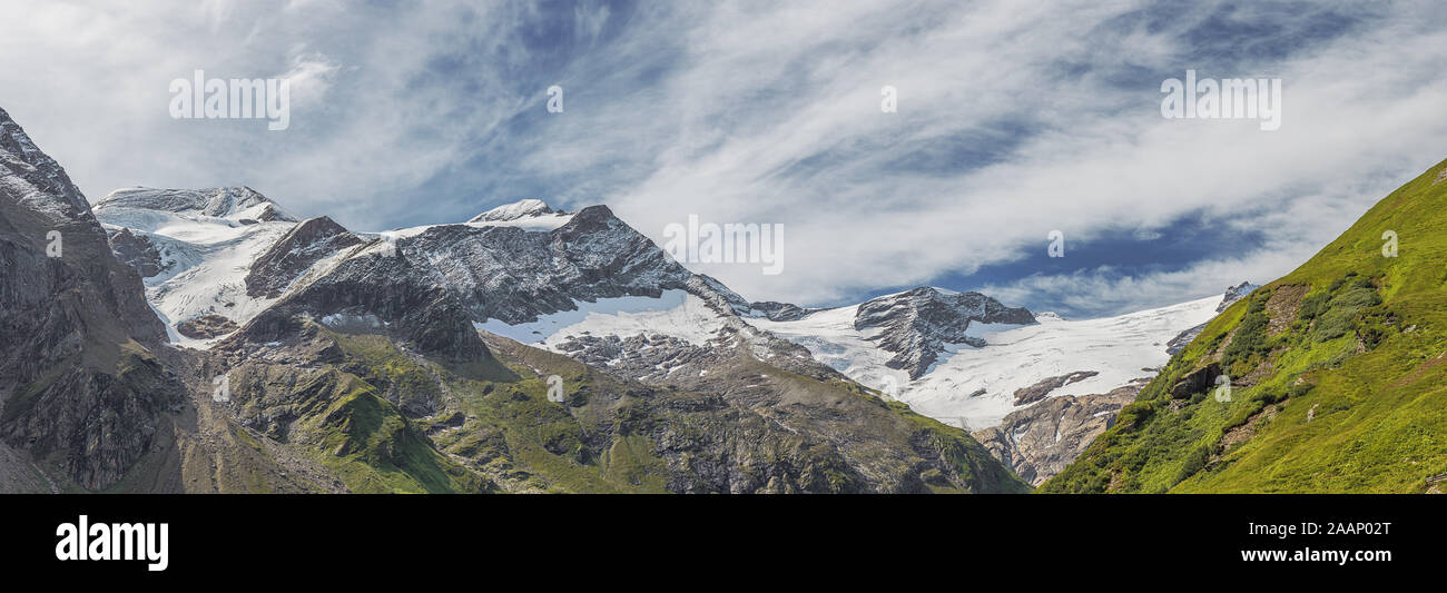 Panorama of mountains around the Mooserboden reservoir in Kaprun Stock ...