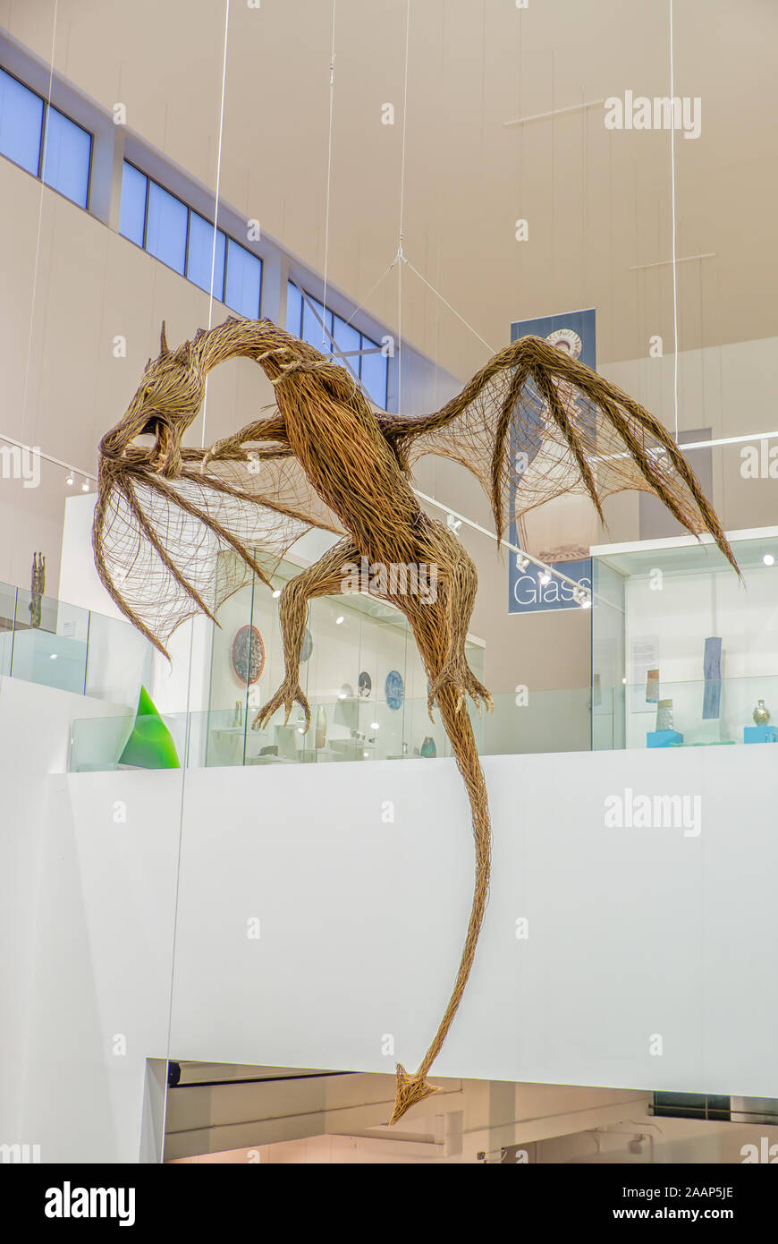 Dragons Sculptures High Resolution Stock Photography and Images - Alamy
