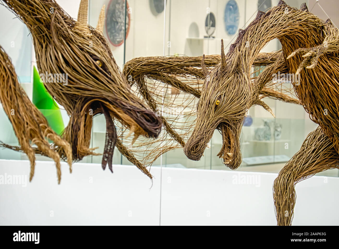 Dragons Claw High Resolution Stock Photography and Images - Alamy