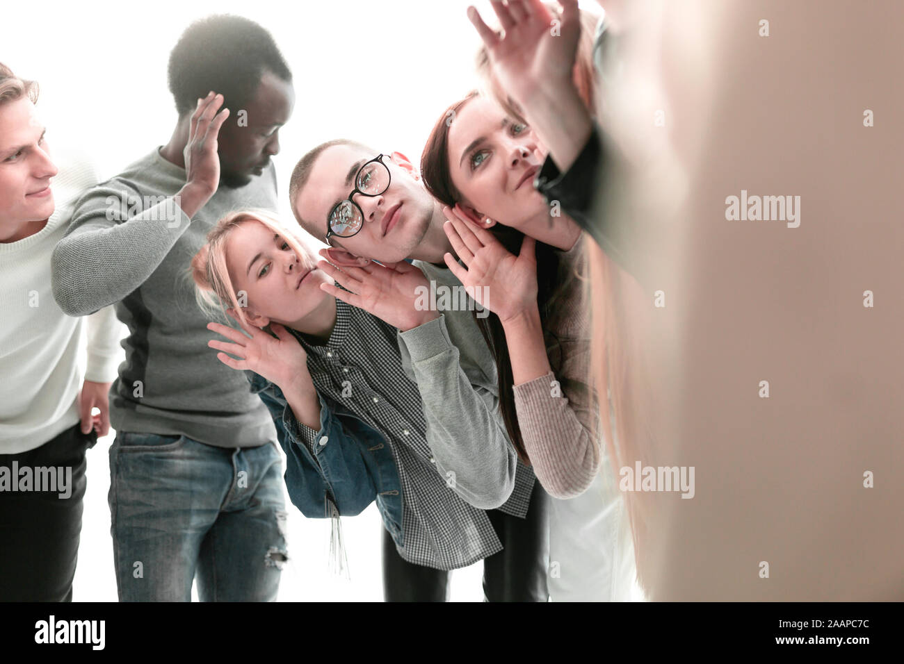 Group women conversation gesture hi-res stock photography and images ...