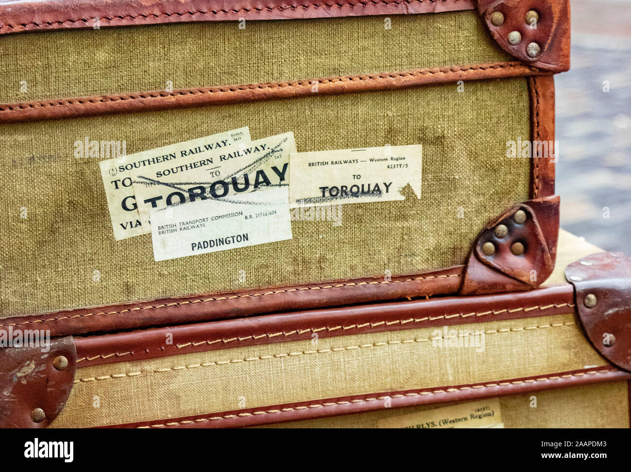 Steamer trunks hi-res stock photography and images - Alamy