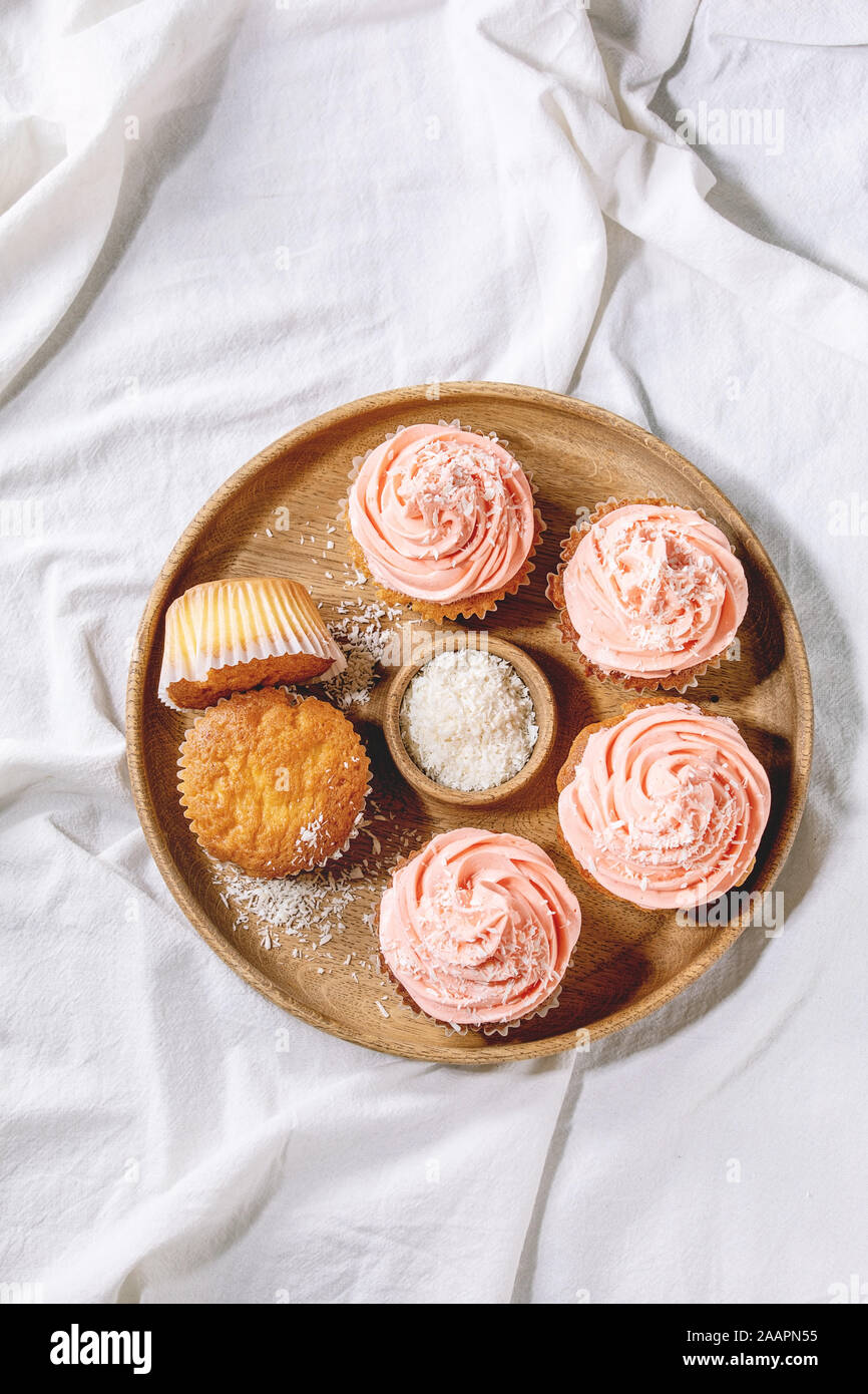Homemade cupcake with buttercream Stock Photo - Alamy
