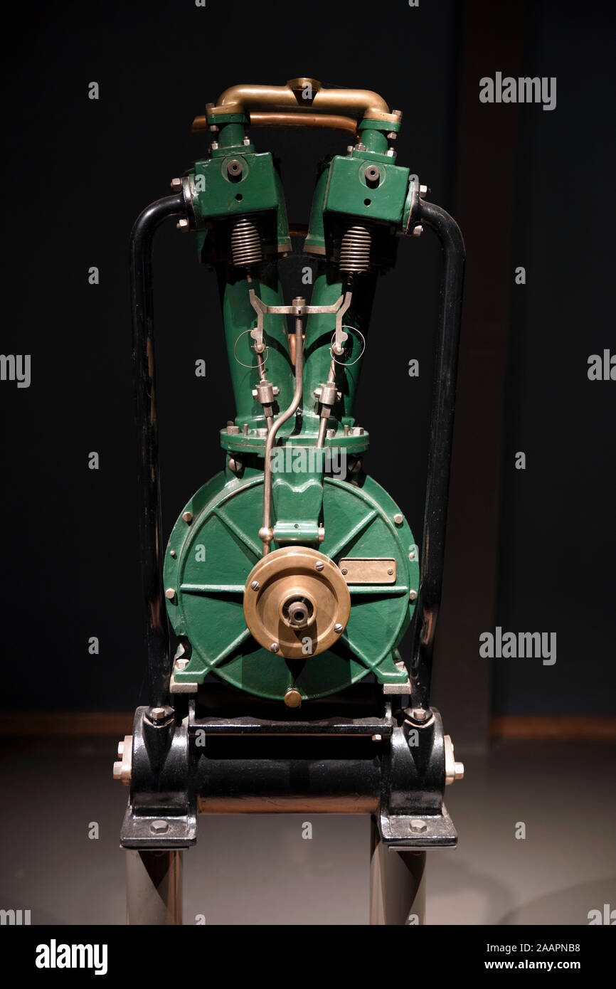 Engine of an old car out of the car Stock Photo - Alamy