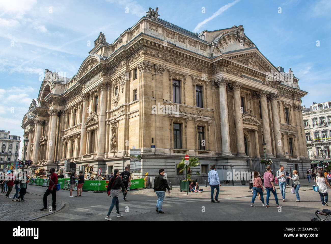 People walking around the Palais de justice, Brussels, Belgium Stock Photo - Alamy