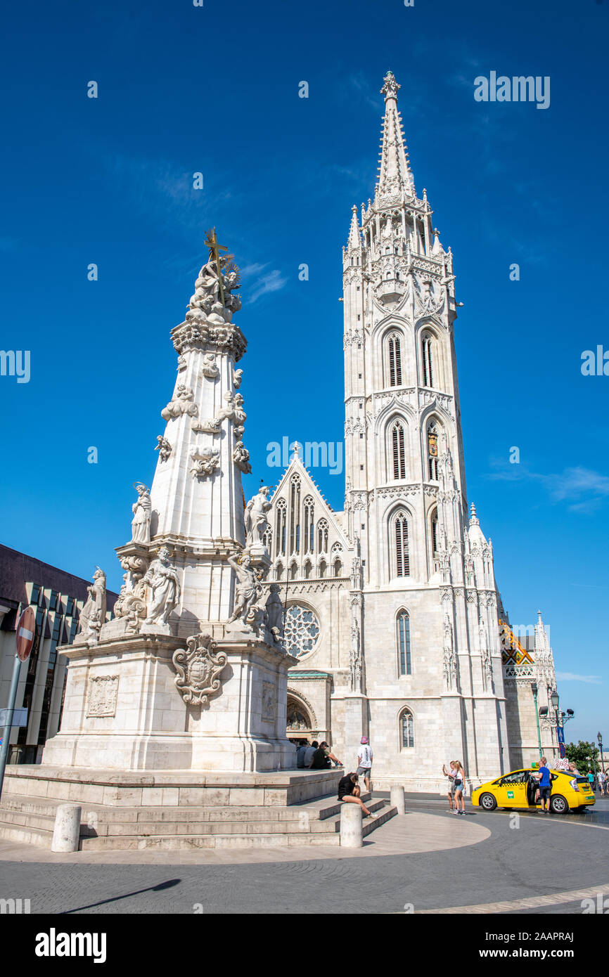 The iconic Matthias Church located atop castle hill, Budapest, Hungary ...