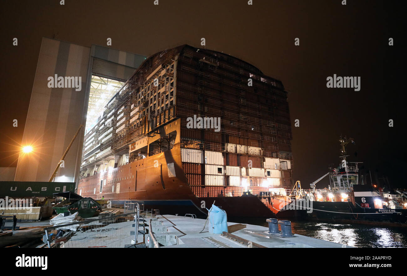 216 meters long hi-res stock photography and images - Alamy