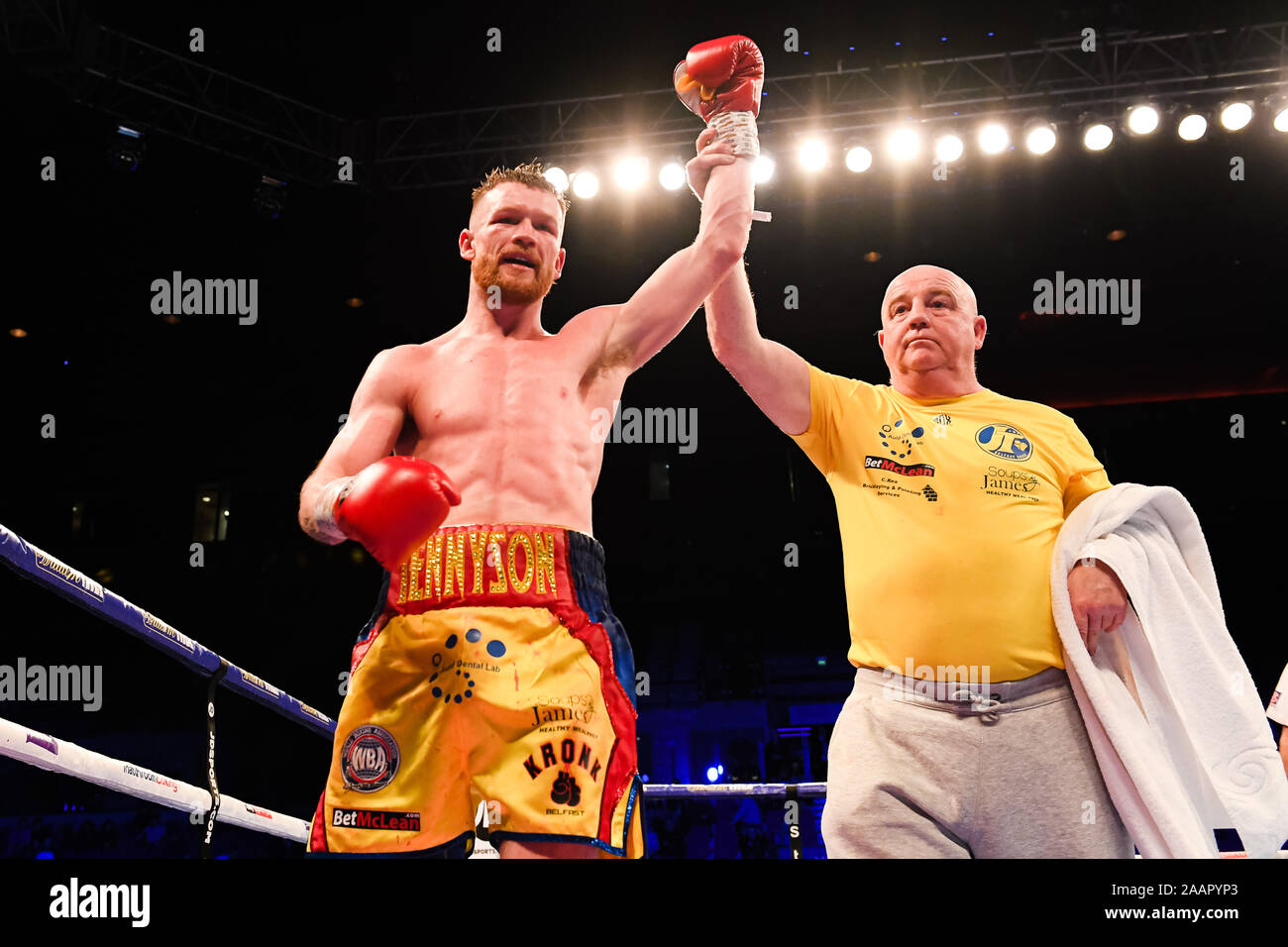 LIVERPOOL, UNITED KINGDOM. 23th Nov, 2019. James Tennyson vs Craig ...