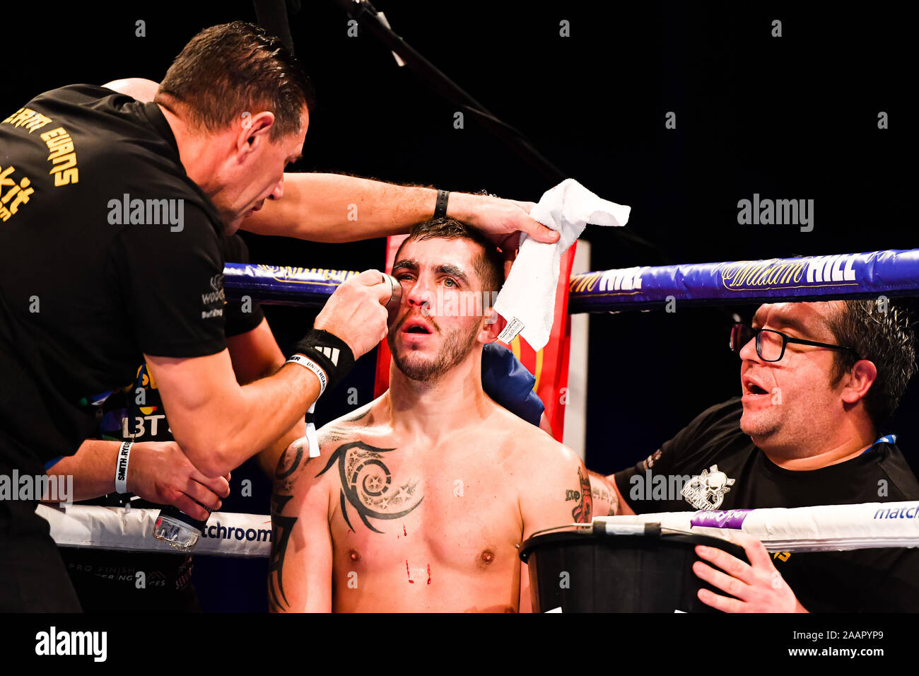 LIVERPOOL, UNITED KINGDOM. 23th Nov, 2019. James Tennyson vs Craig ...