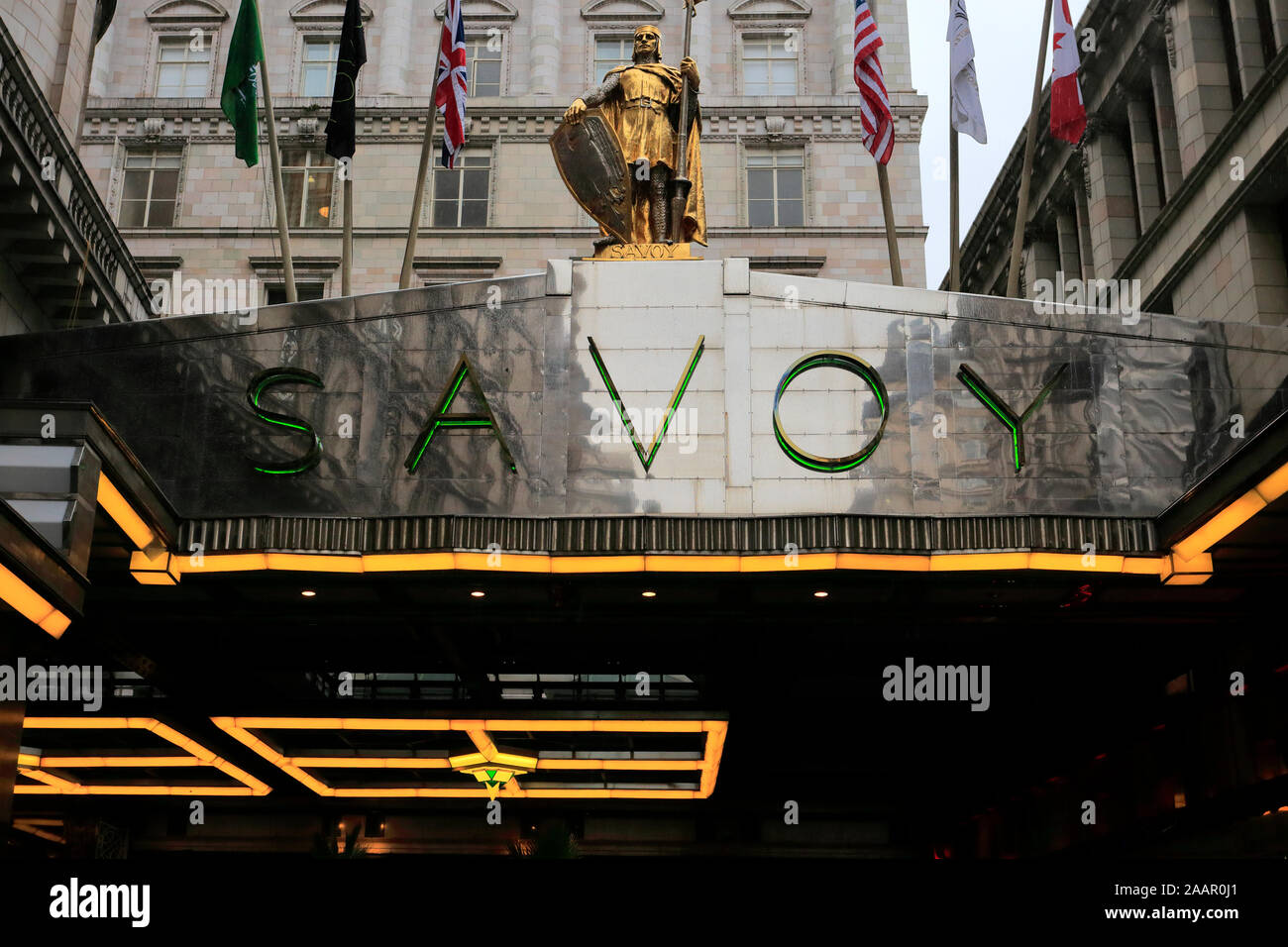 The savoy hotel london exterior hi-res stock photography and images - Alamy