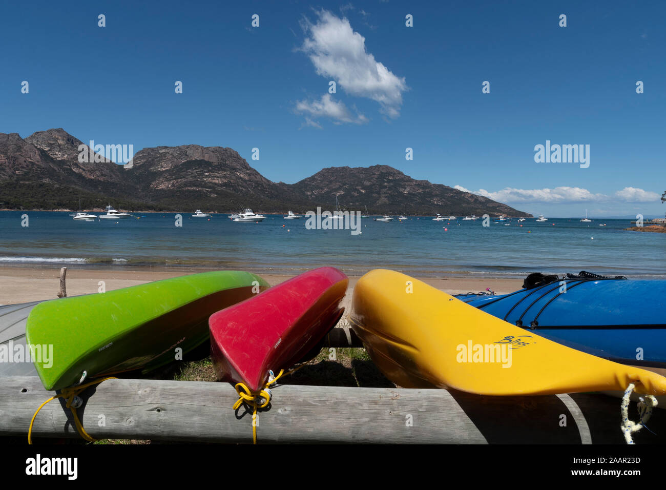 Canoes australia hi-res stock photography and images - Alamy