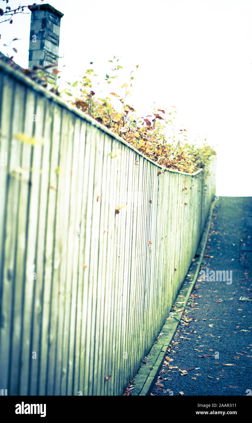Wooden fence on a residential terrace Stock Photo - Alamy