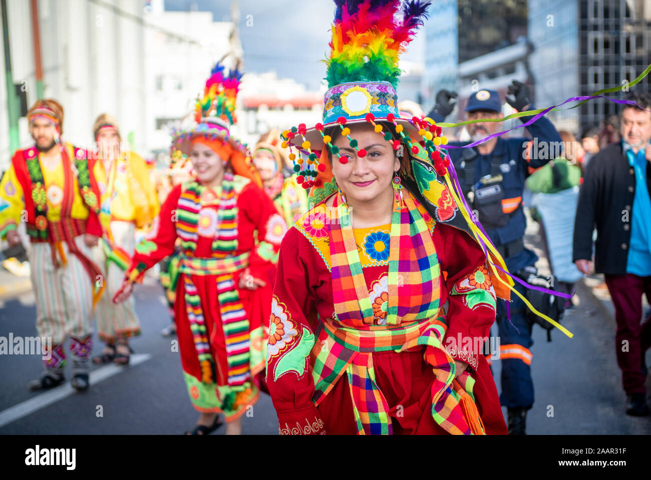 Chile traditional dance hi-res stock photography and images - Alamy
