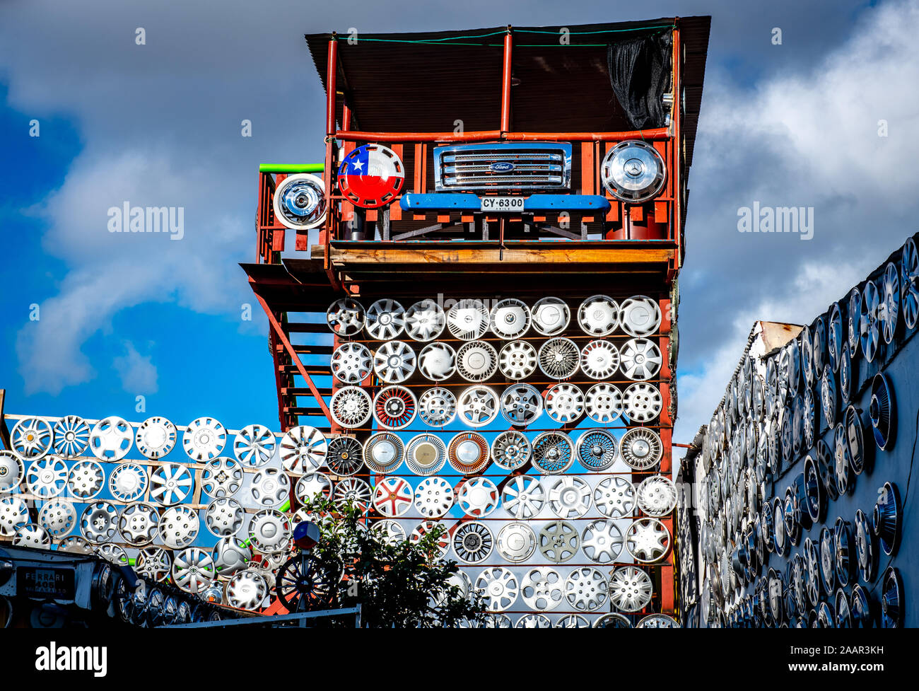 Hubcaps hi-res stock photography and images - Alamy