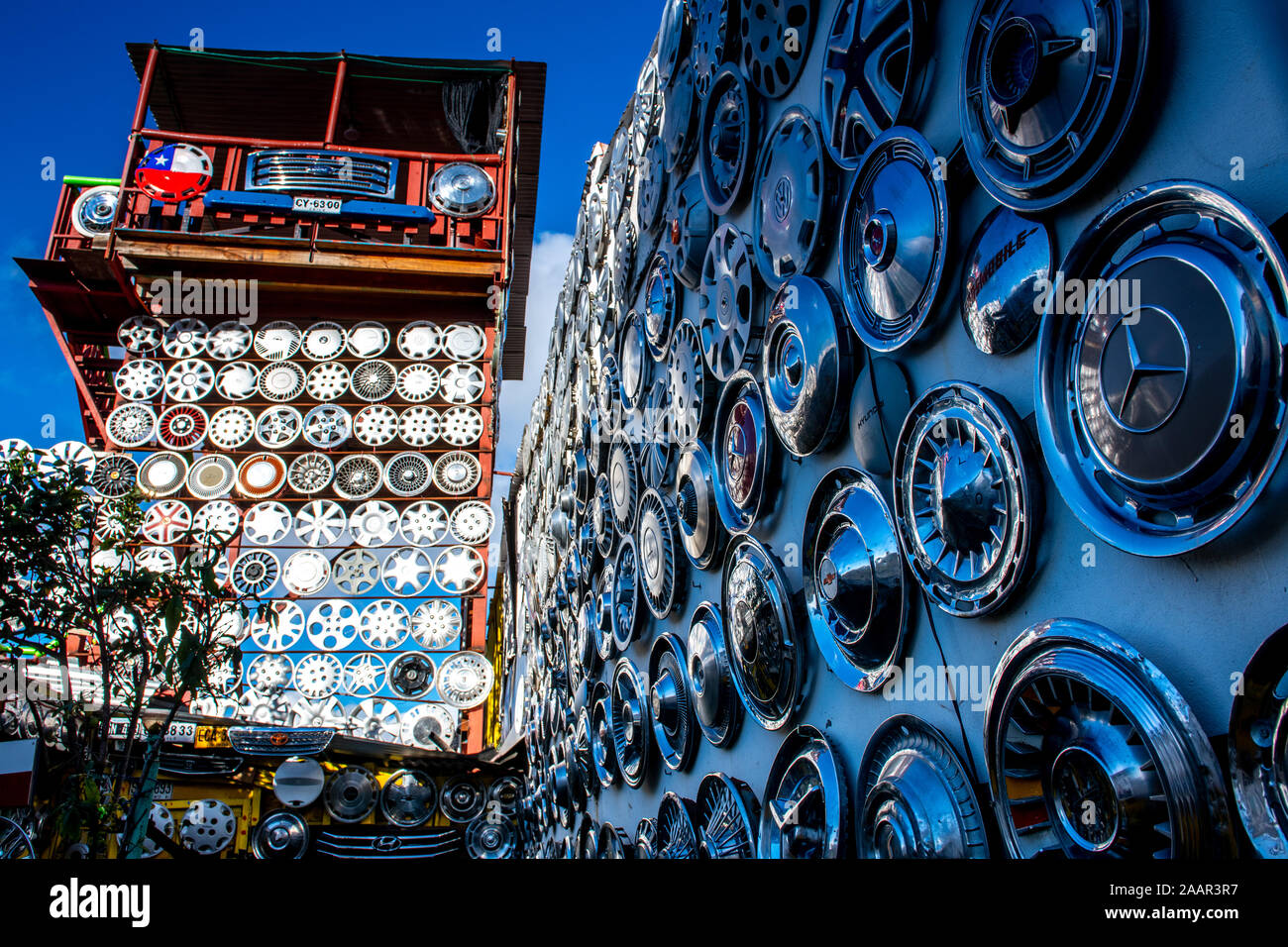 Hubcaps hi-res stock photography and images - Alamy