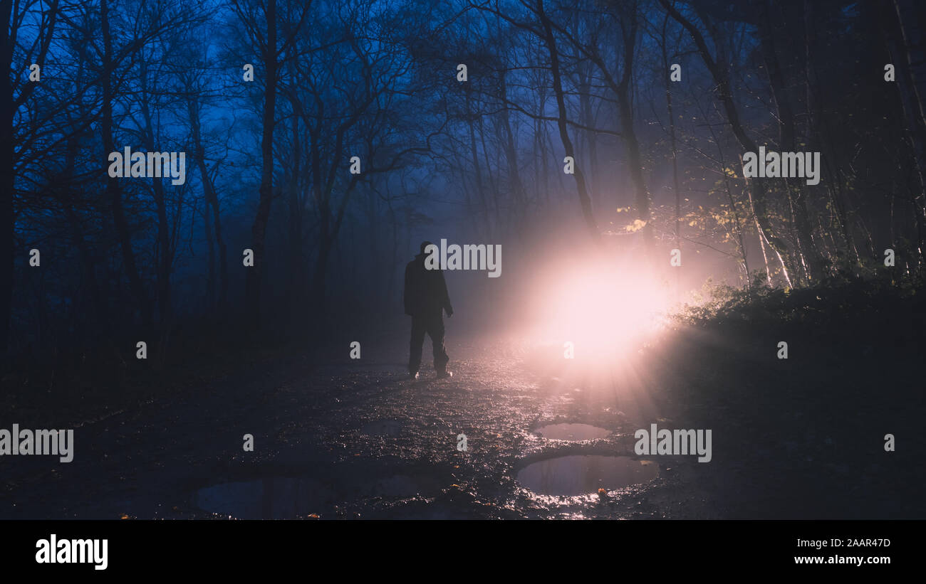 Eerie looking hi-res stock photography and images - Alamy