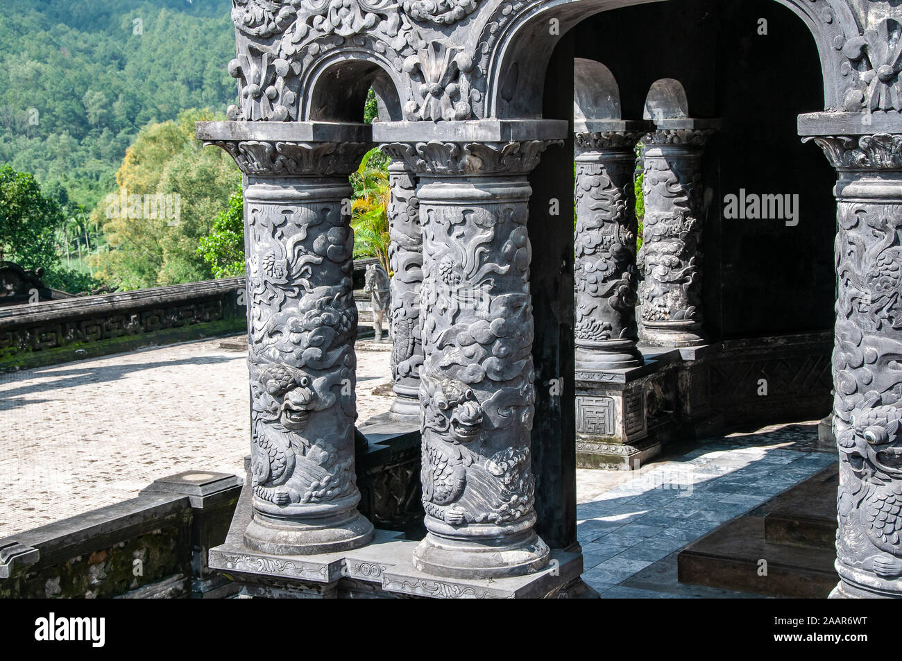 Royal imperial tomb hi-res stock photography and images - Alamy