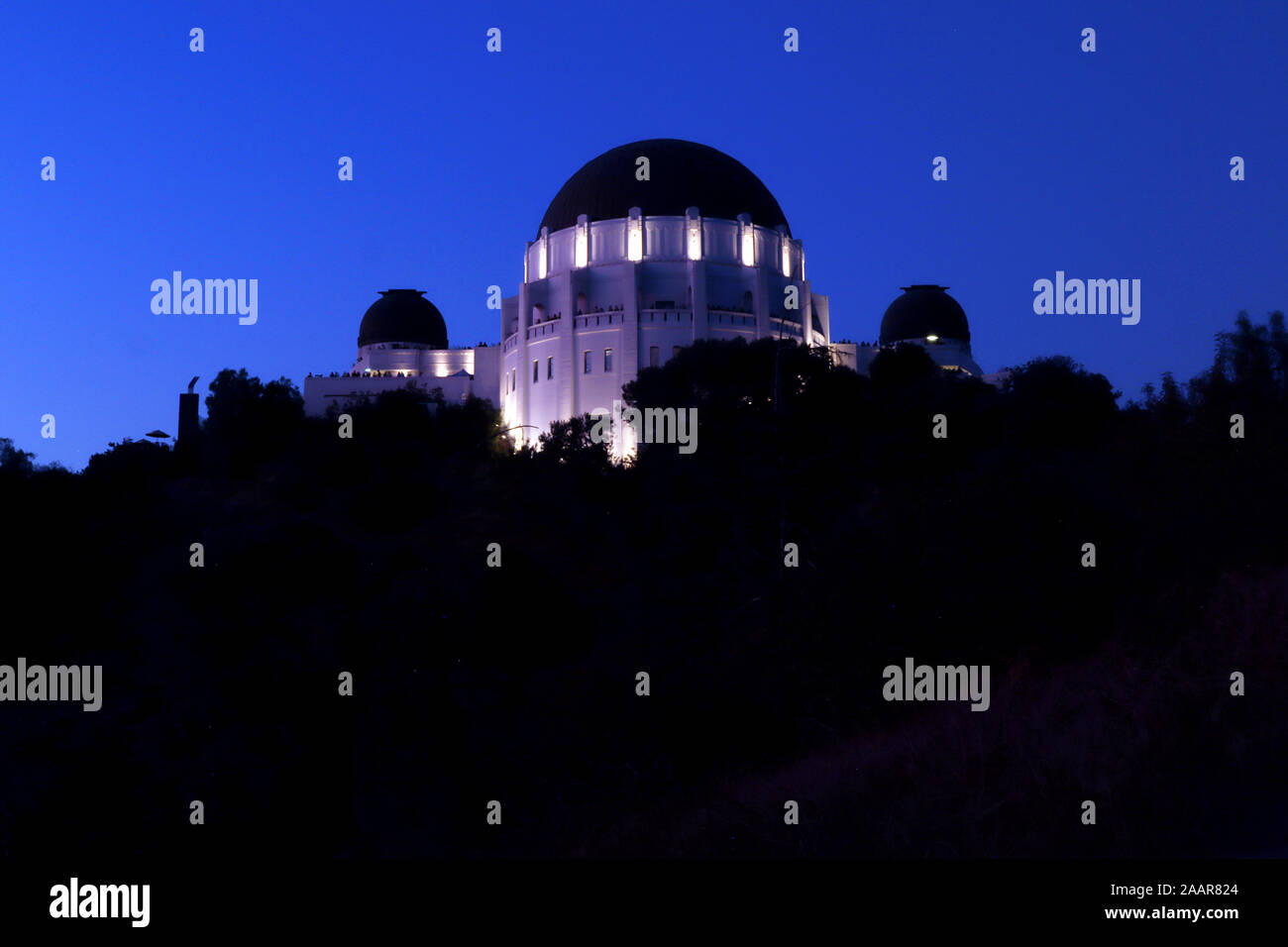 Griffith planetarium night hi-res stock photography and images - Alamy
