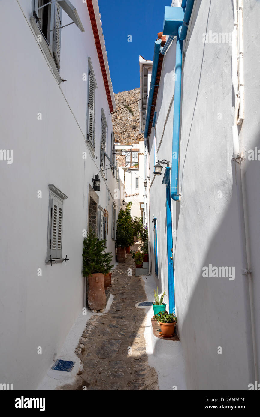 Walking path between houses in Hydra Island, Greece Stock Photo - Alamy