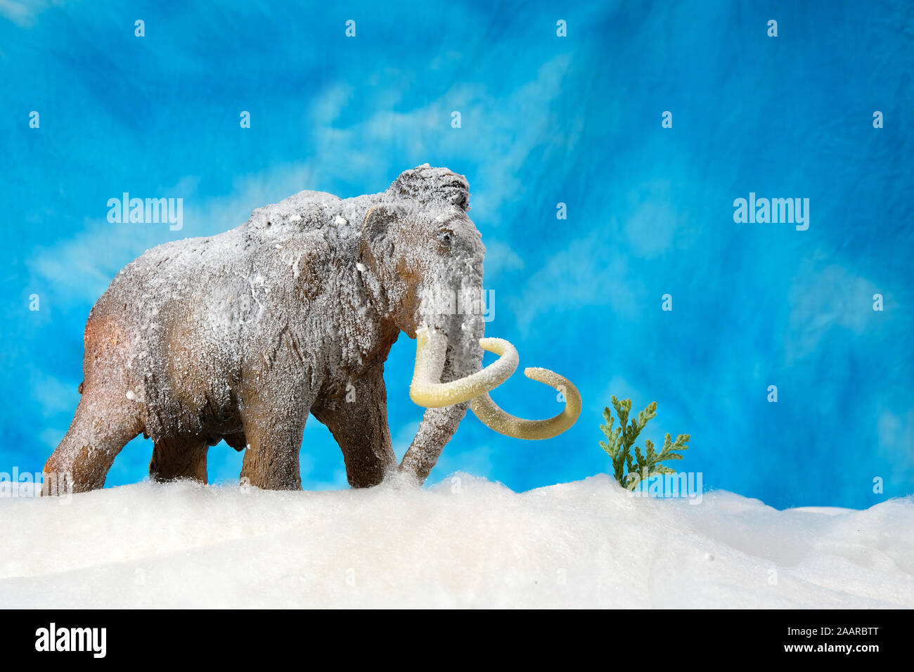 Isolated ice age mammoth side on view Stock Photo - Alamy