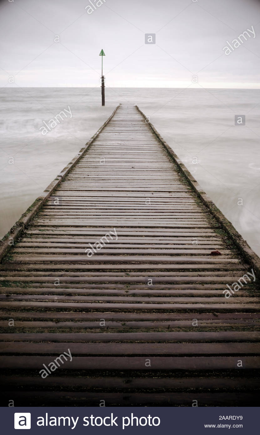 Narrow Horizon High Resolution Stock Photography and Images - Alamy